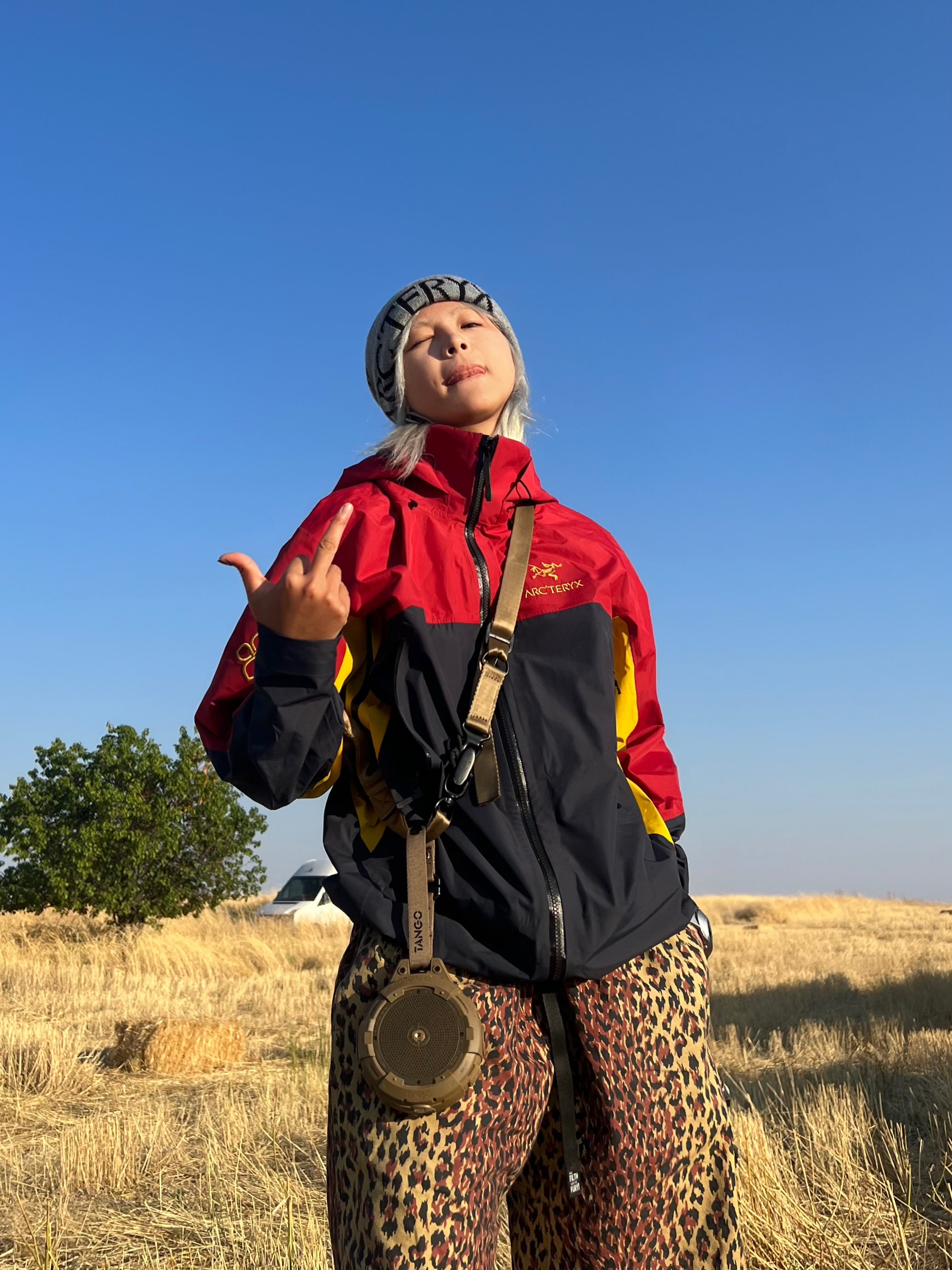 mifa Tango Portable Bluetooth Speaker With Flashlight,IP67 Waterproof